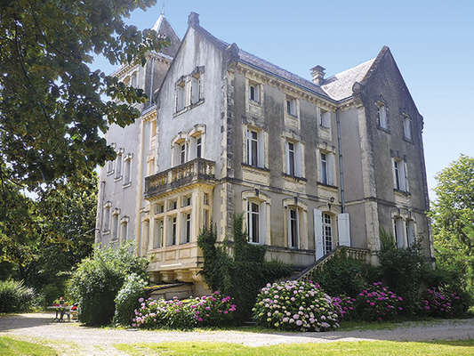 Article du magazine - Les demeures de caractere dans le Tarn