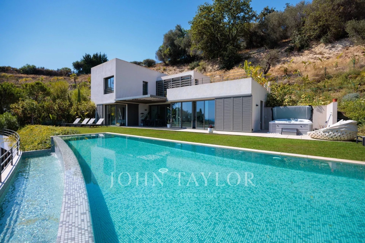 Maison, luxe et prestige, à vendre Nice - 6 pièces 266m² - 2993048
