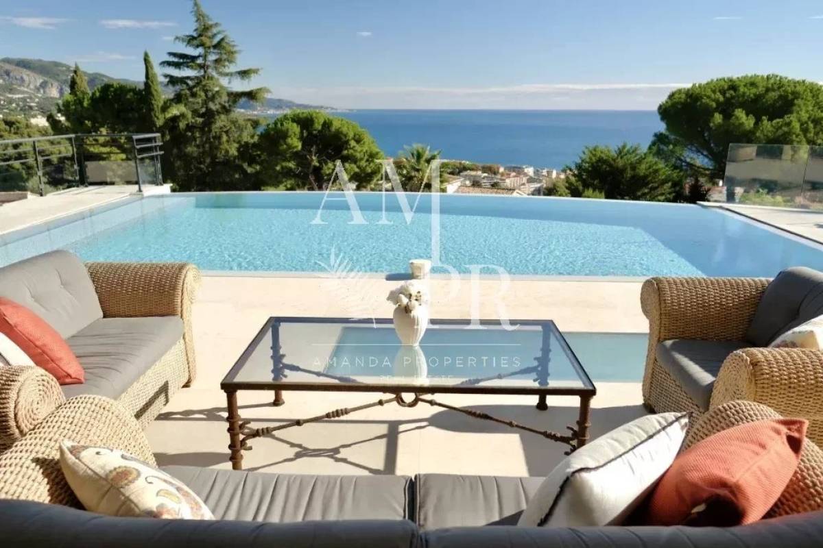 House, luxury and prestige, for rental Roquebrune-Cap-Martin - 6 main ...